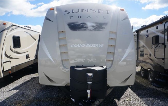 Find of the Week: 2017 CrossRoads Sunset Trail Grand Reserve - RV ...
