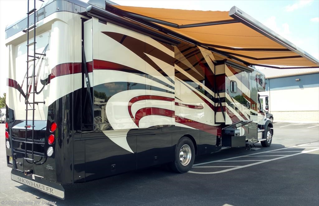 RV Find of the Week: 2015 Show Hauler MotorCoach 40GLS - RV Lifestyle ...