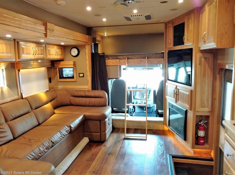 RV Find of the Week: 2015 Show Hauler MotorCoach 40GLS - RV Lifestyle ...