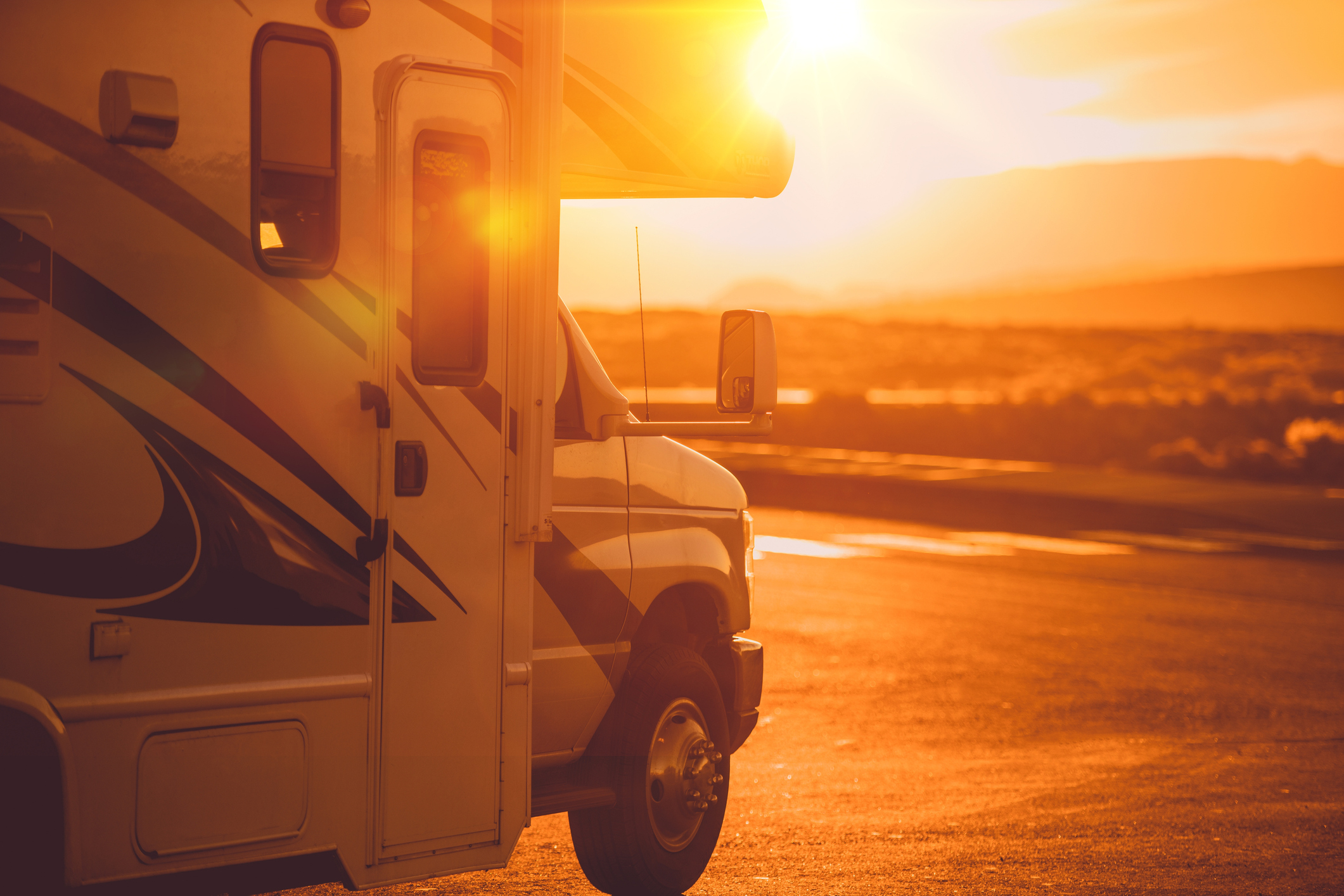 How to Pick the Best Camper for Full-Time RVing - RVUSA