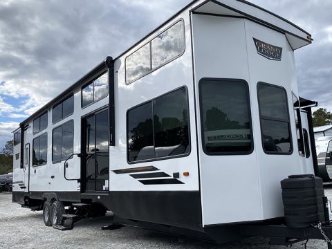 RVUSA's Top 2024 RV Models