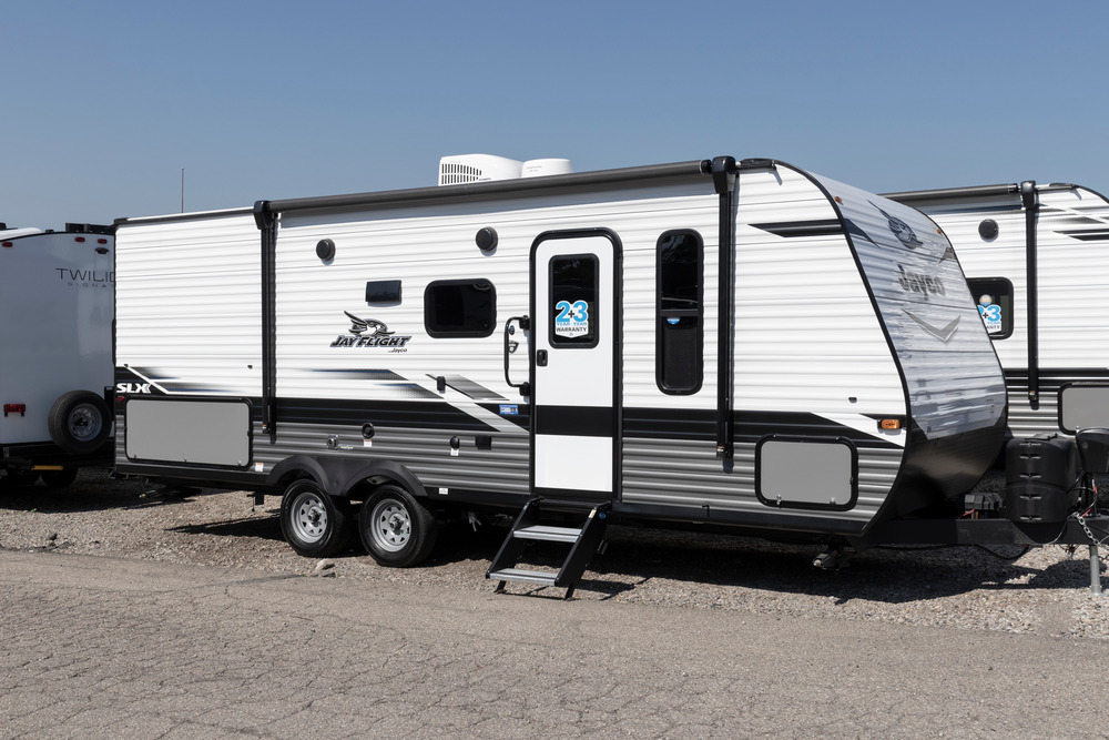 New 2022 & 2023 RVs on RVUSA With Huge Markdowns