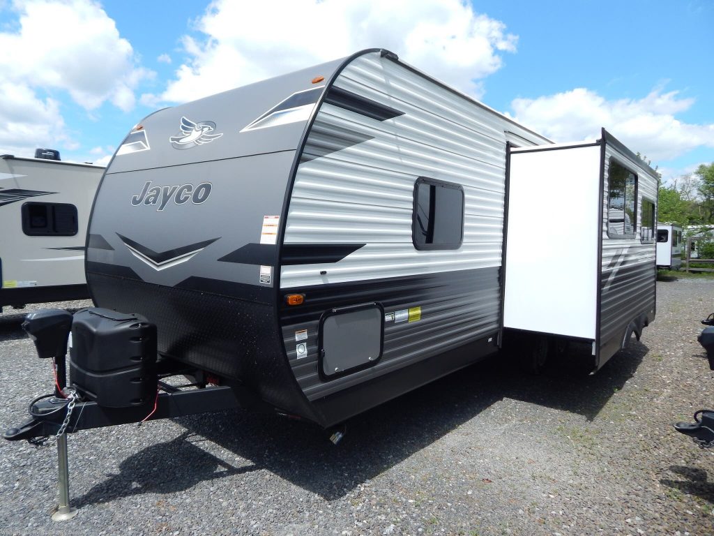 New 2022 & 2023 RVs on RVUSA With Huge Markdowns